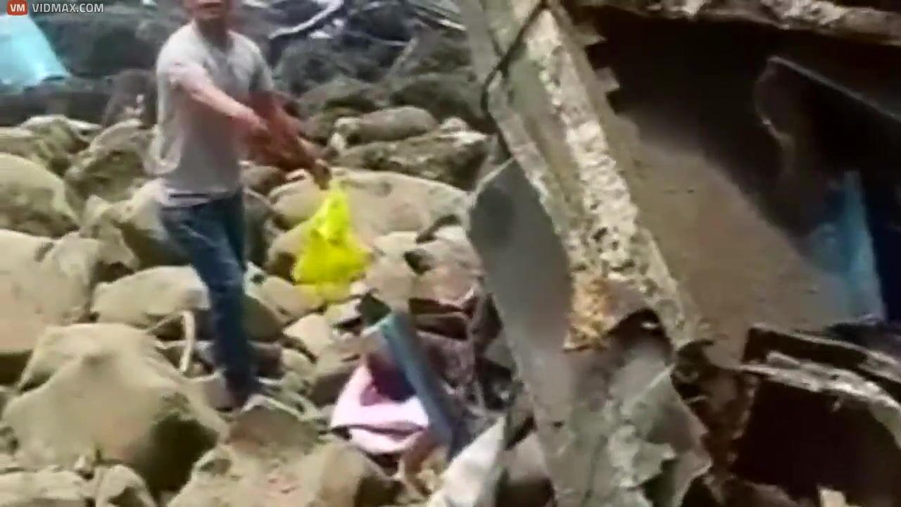 At Least 48 People Died When A Bus Fell 100 Meters From The Devil's Cliff